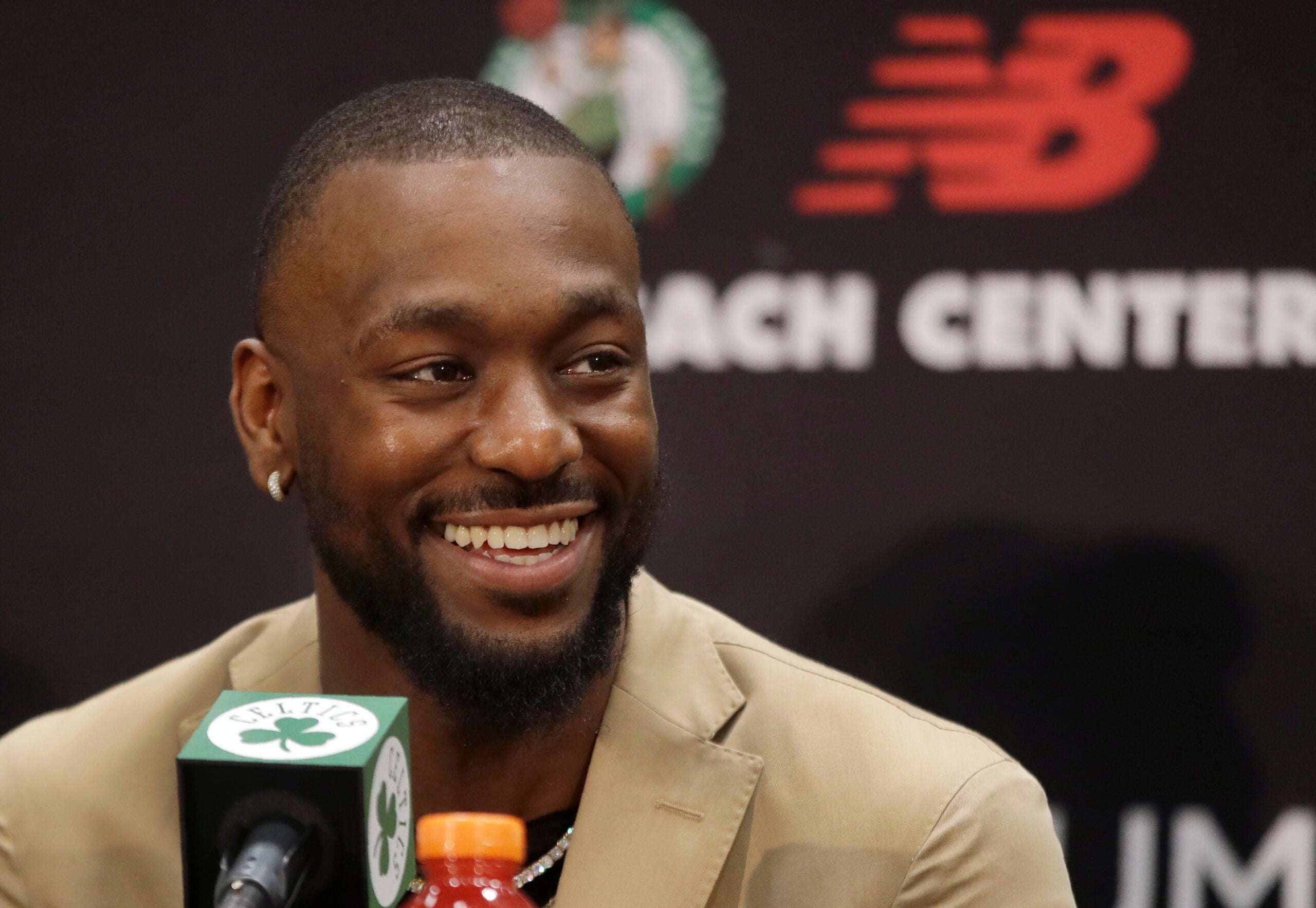 Kemba Walker returns to UConn for First Night celebration