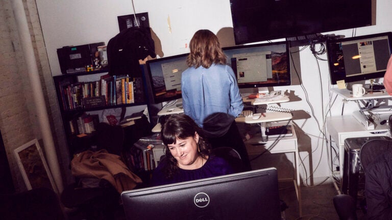 Writers resign from Deadspin en masse in wake of ‘stick to sports’ demand