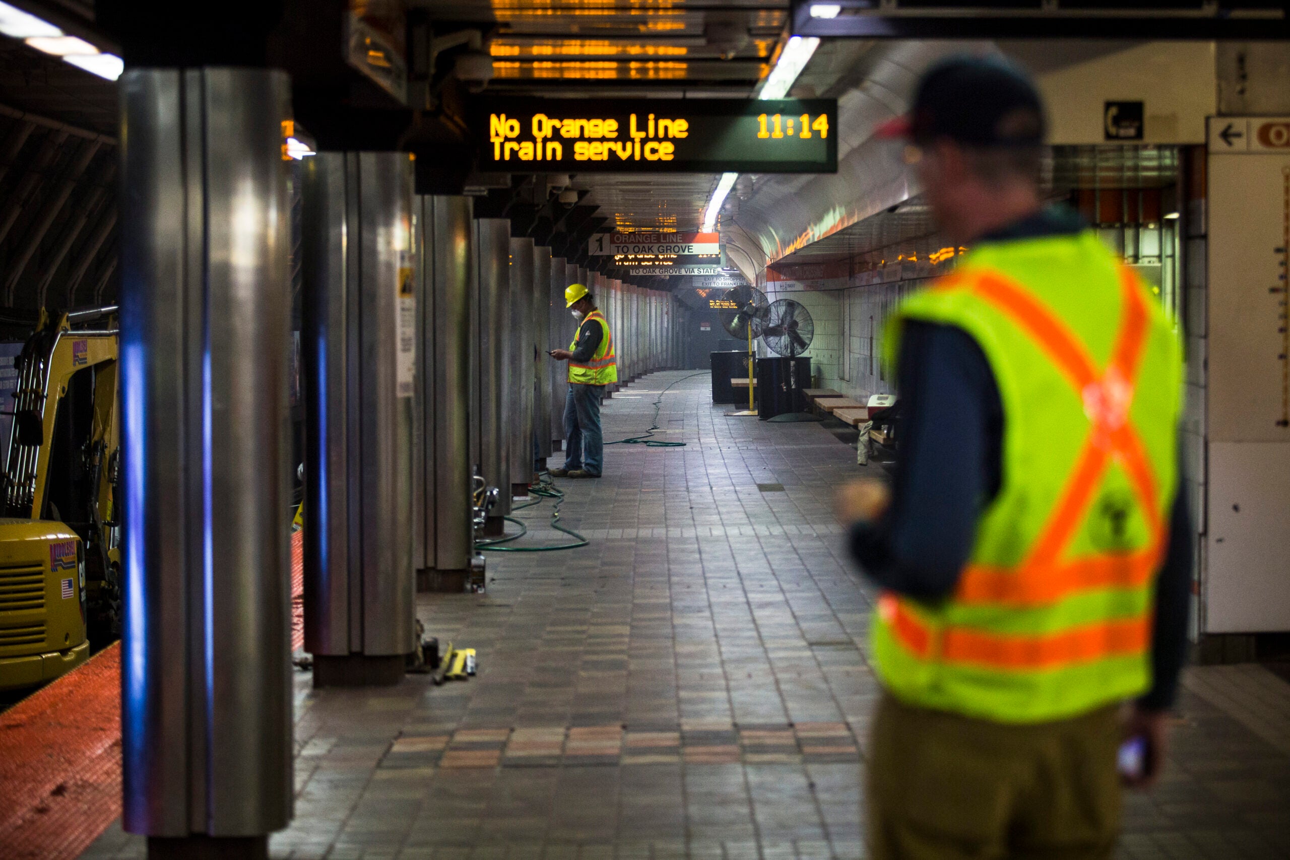 A new video shows the Orange Line construction crash that disrupted a ...