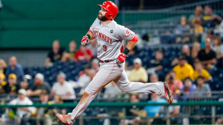 Red Sox add two utility infielders