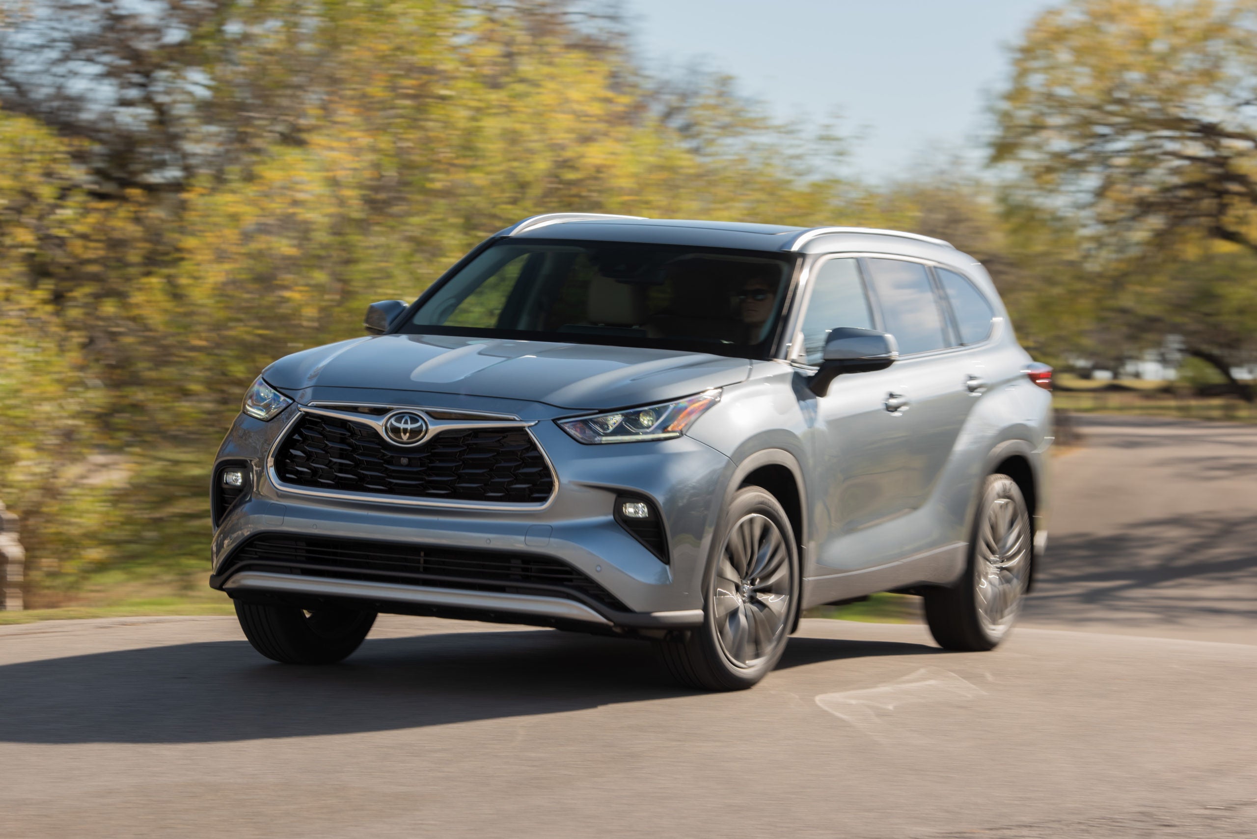 All-new 2020 Toyota Highlander: Family-friendly and fuel-efficient