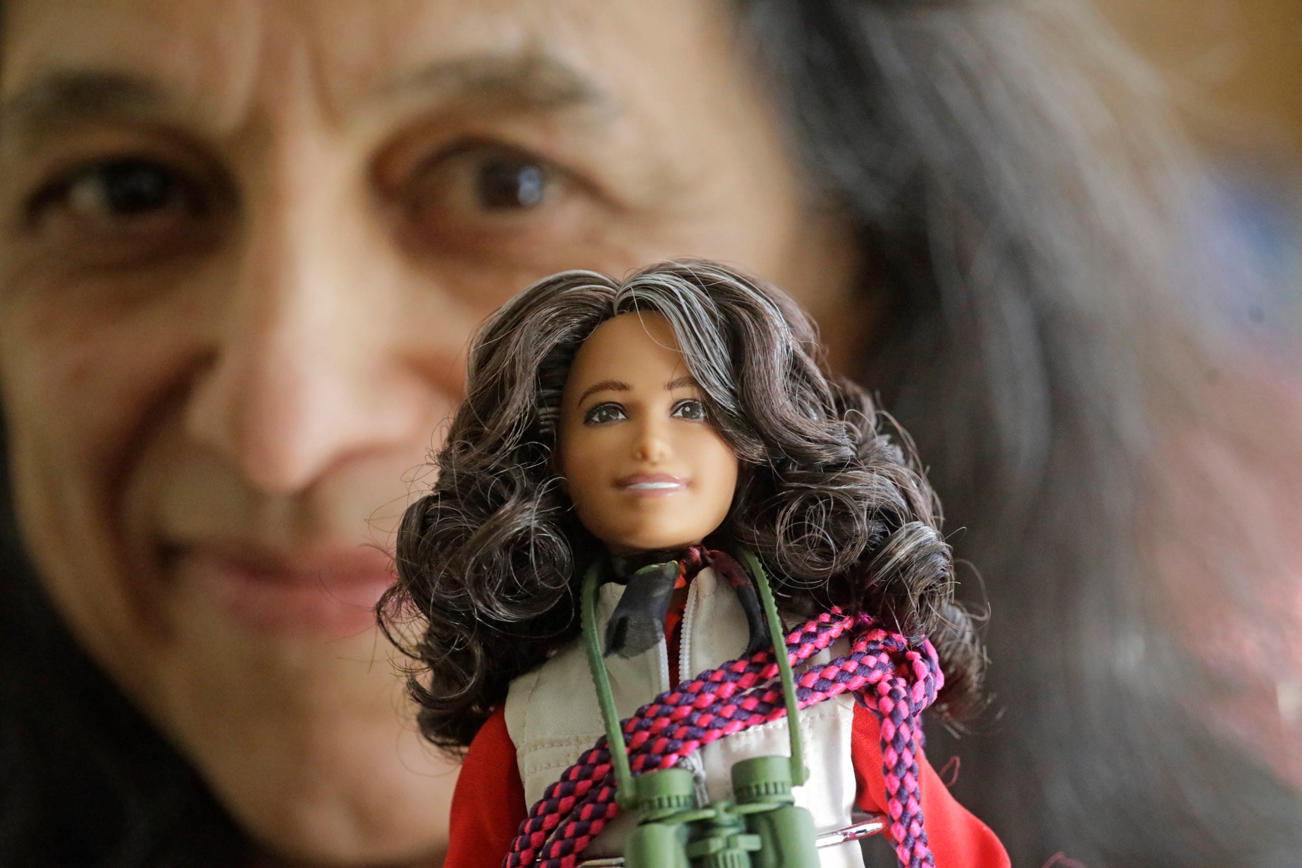 Forest ecologist helps refashion Barbie dolls as scientists