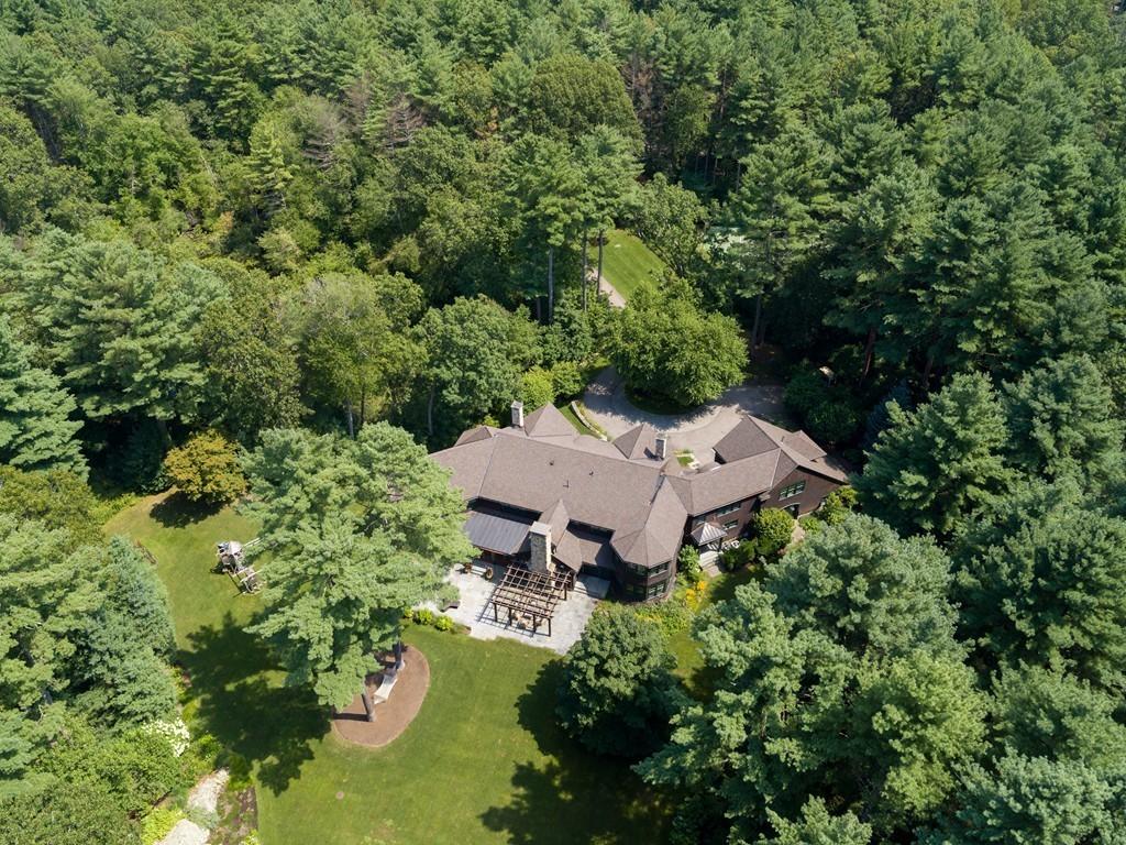 Luxury Home of Week: For $6.2M, Weston mansion for the outdoorsy