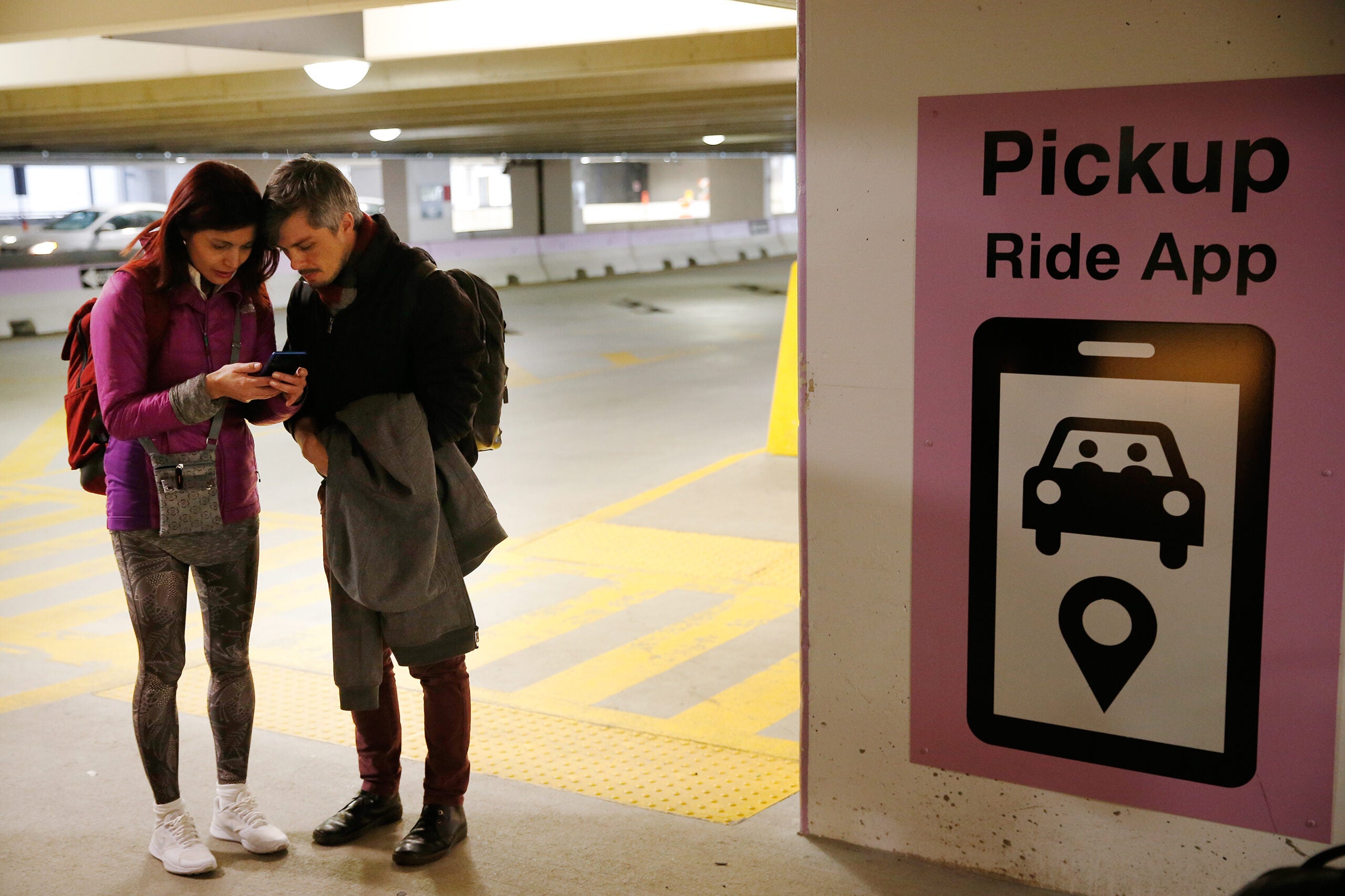 Boston to install 3 new designated ride-hailing sites in the Seaport