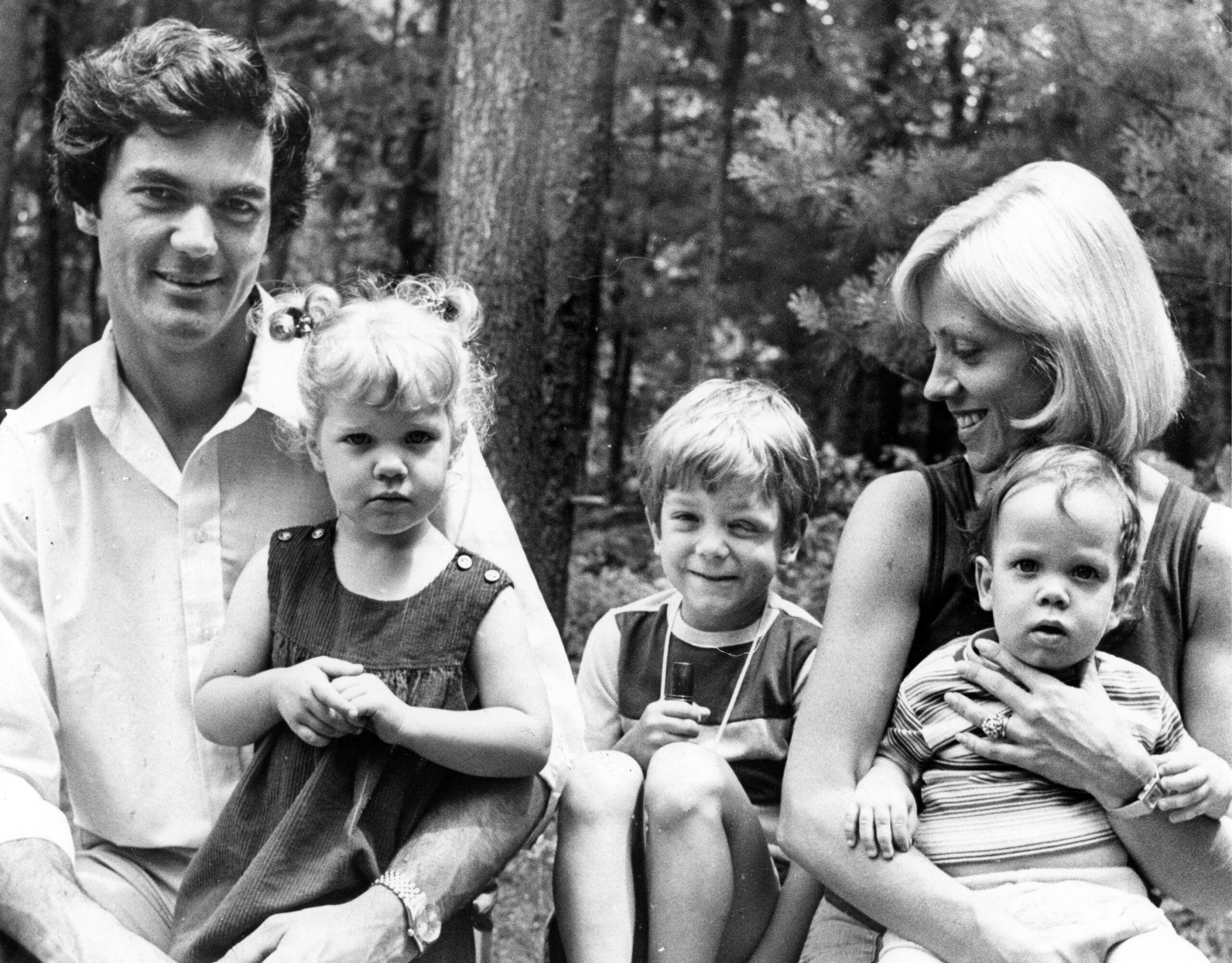 Red Sox great Dwight Evans loses a second son to genetic disorder