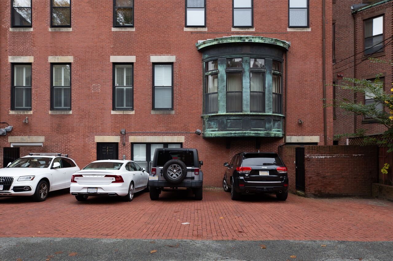 Luxury Home of Week: Comm. Ave. condo with marble dining room