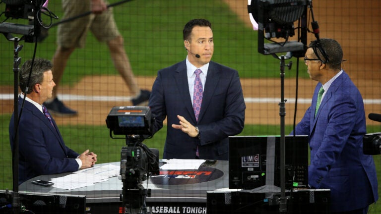 Mark Teixeira has a problem with those labeling Mike Fiers a 'snitch'