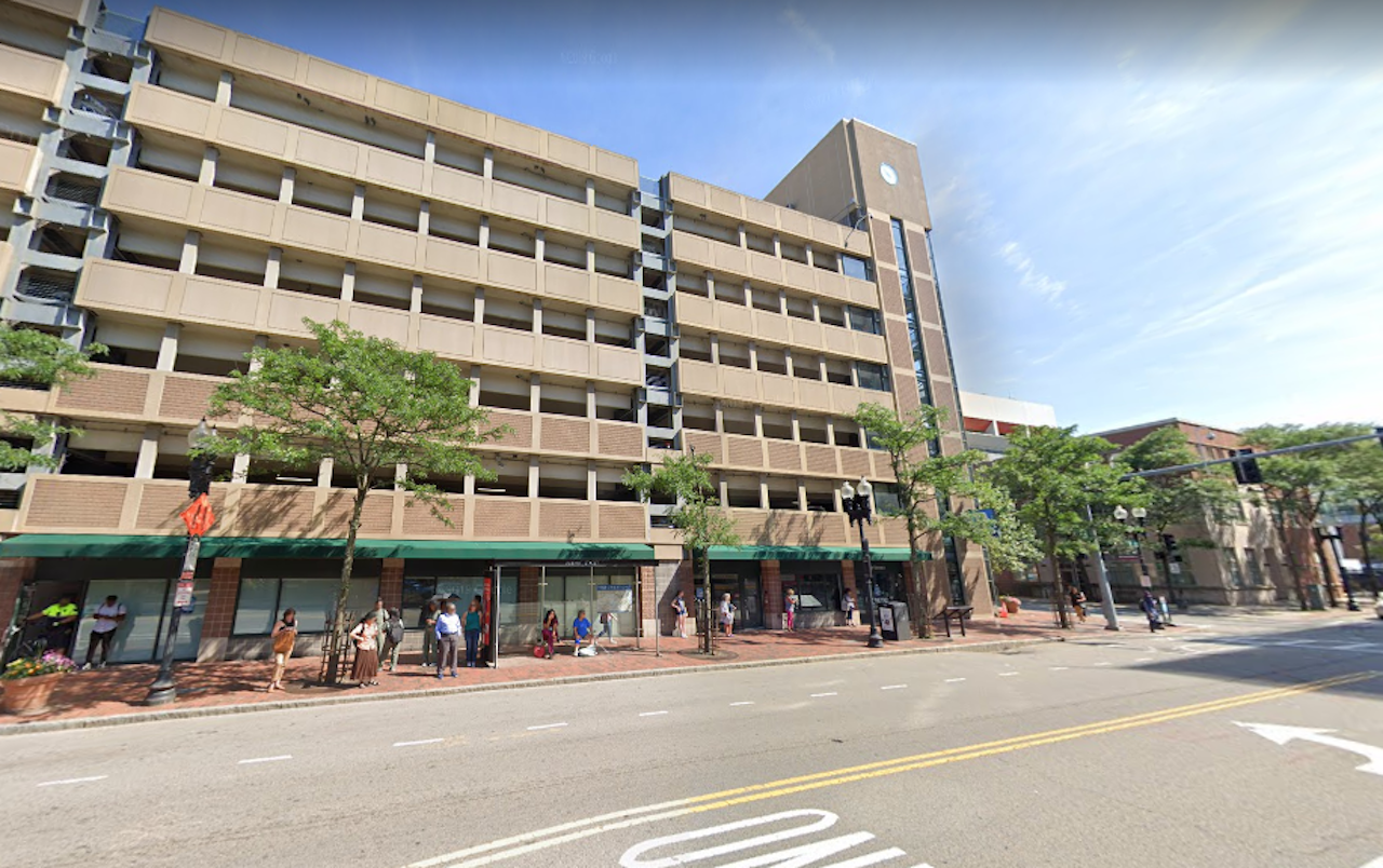 Howie Winter, 83, and ex-head of Winter Hill Gang, arrested for alleged ...