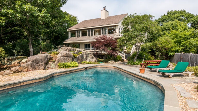 Home of Week: Trilevel contemporary in a rocky Gloucester outpost