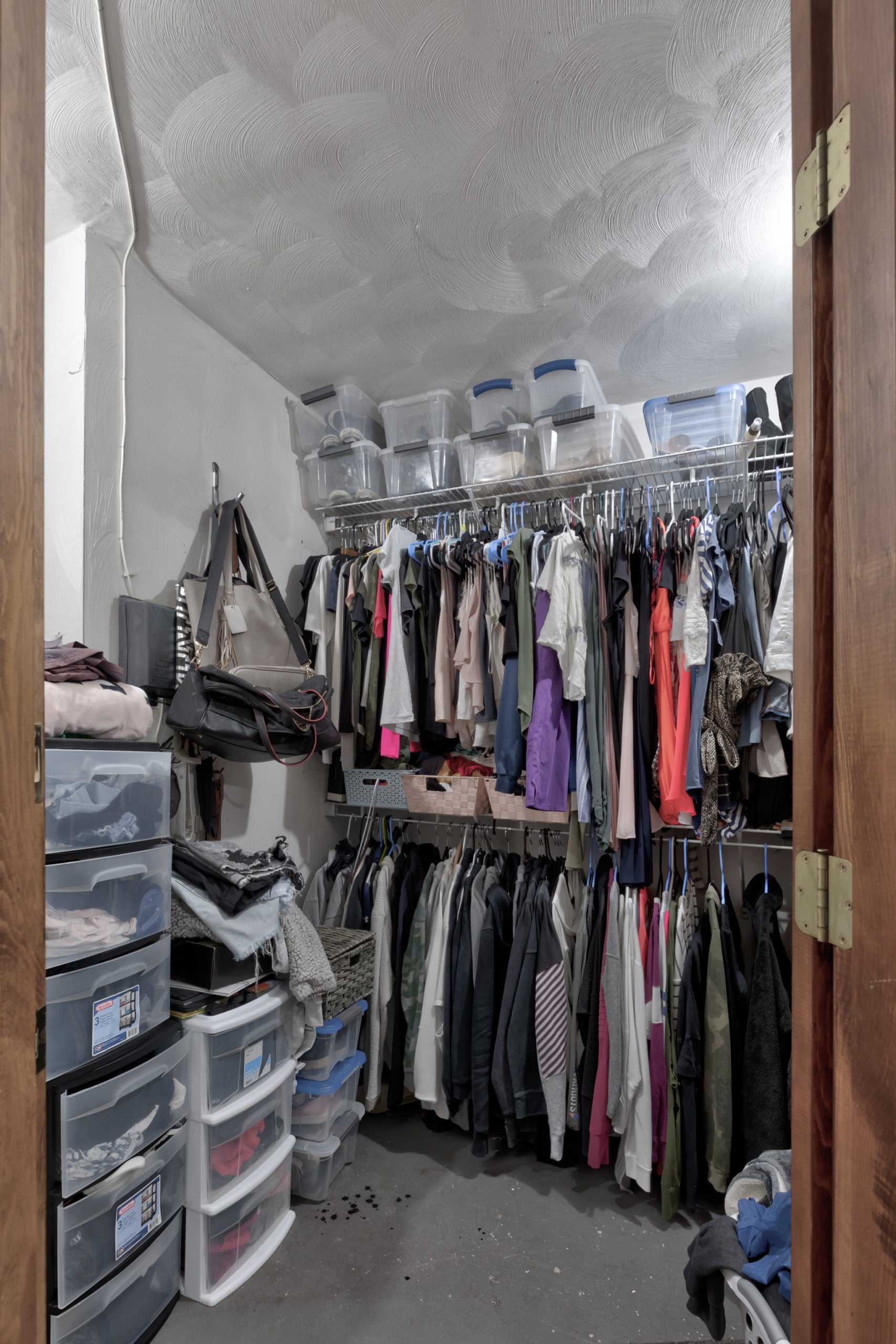 Home of the Week: Saugus 4-bedroom with a dreamy 'she shed'