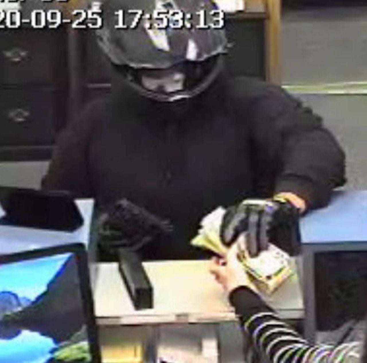 Convicted bank robber arrested again on charges of holding up ...