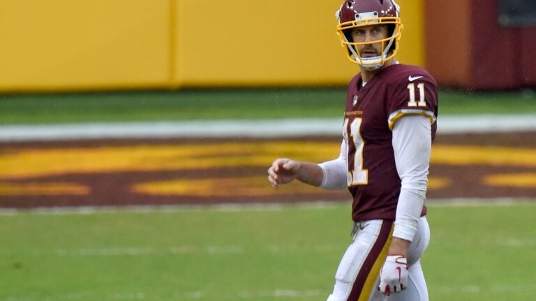 Alex Smith returned to action nearly 2 years after a gruesome injury ...