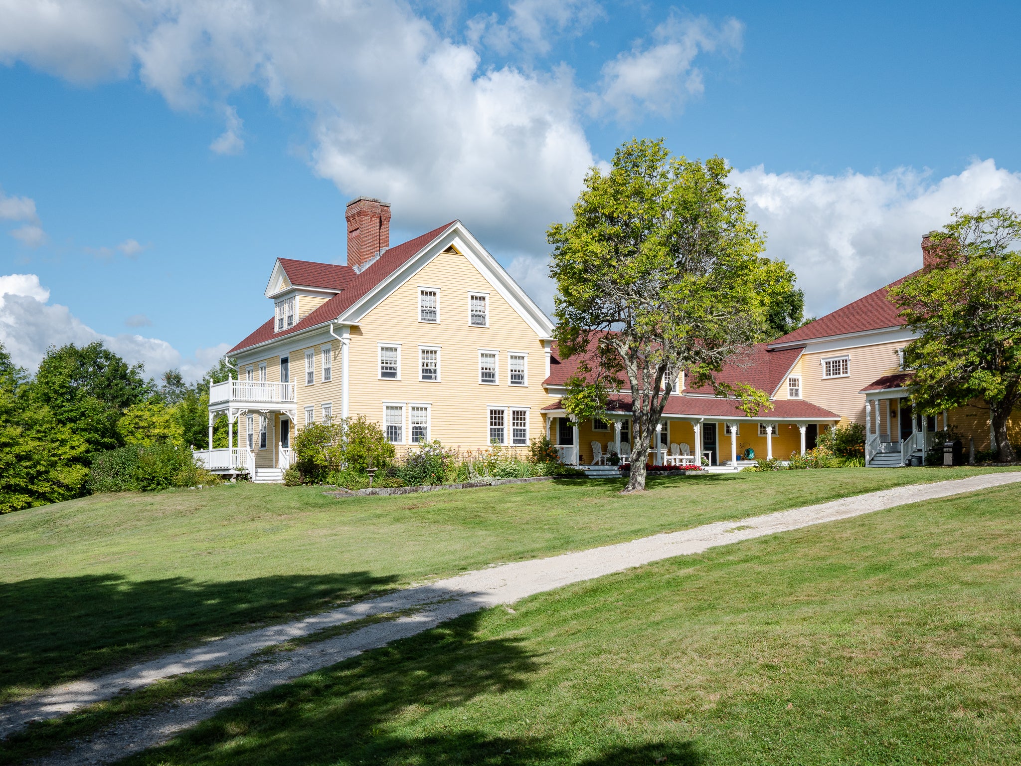 Standard & Poor founder's 25-acre hits market in Maine