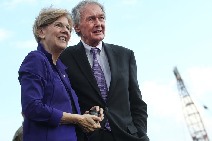 Sen. Elizabeth Warren's book 'Persist' to come out in April