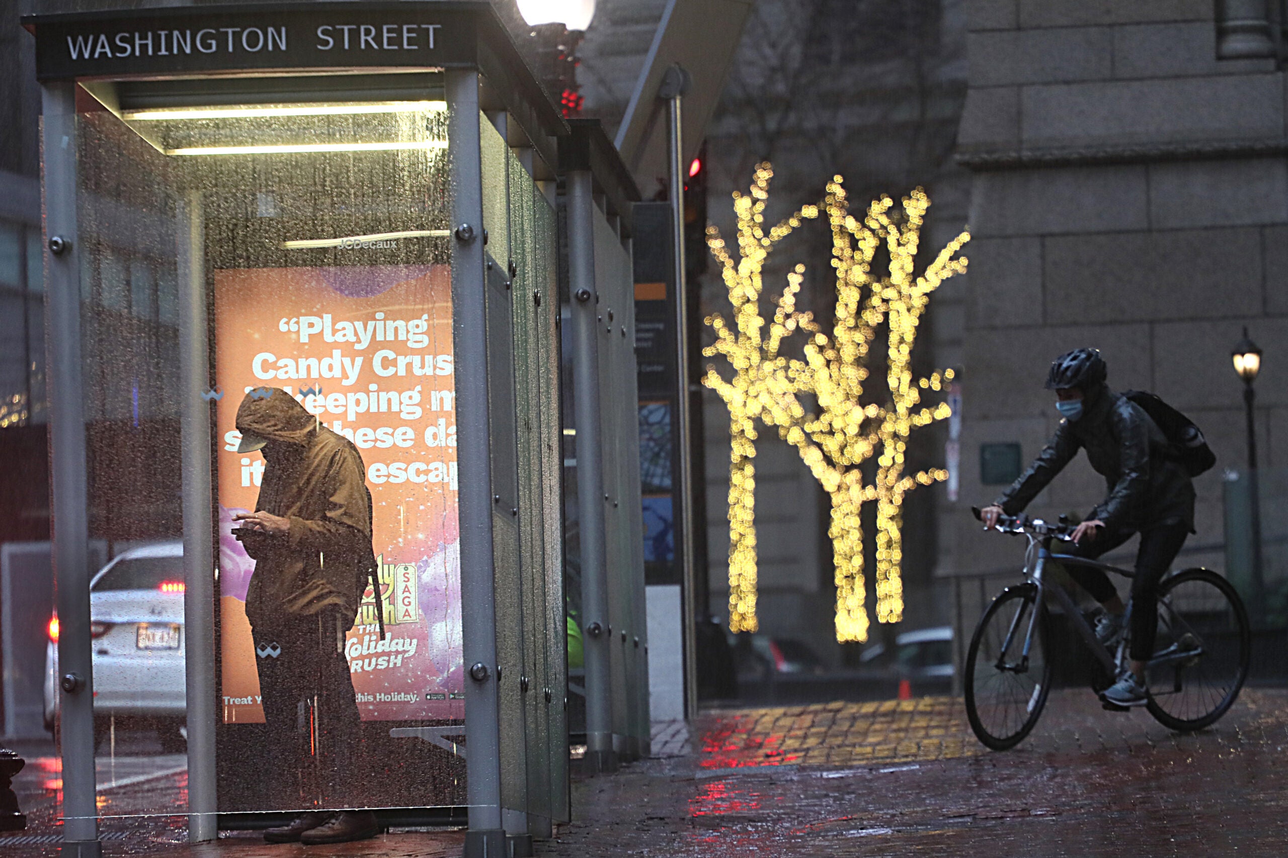 A Christmas storm could bring power outages and flooding. Here's what ...