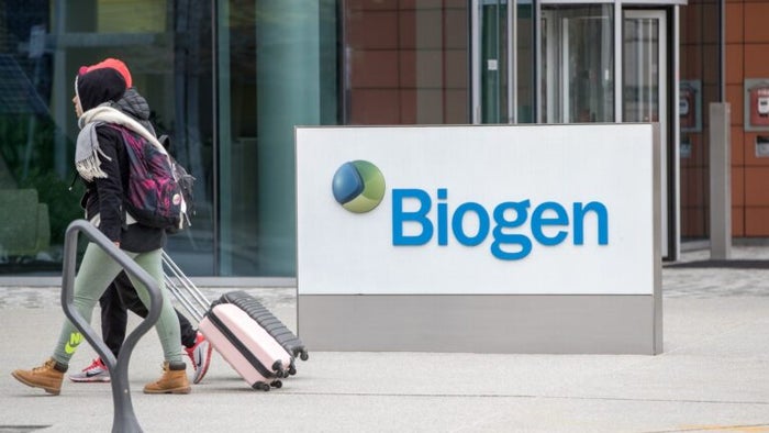 FDA to review controversial Alzheimer's drug from Biogen