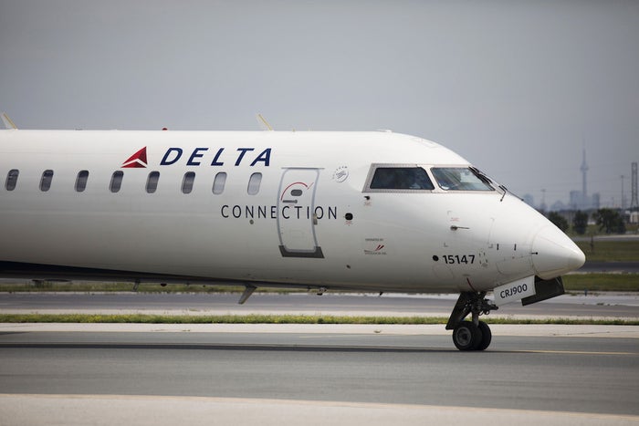 Delta Shuttle fleet equipped with Wi-Fi