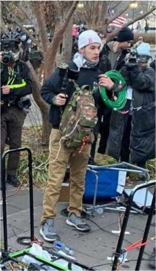 FBI arrests 2 area men in connection with Capitol riots