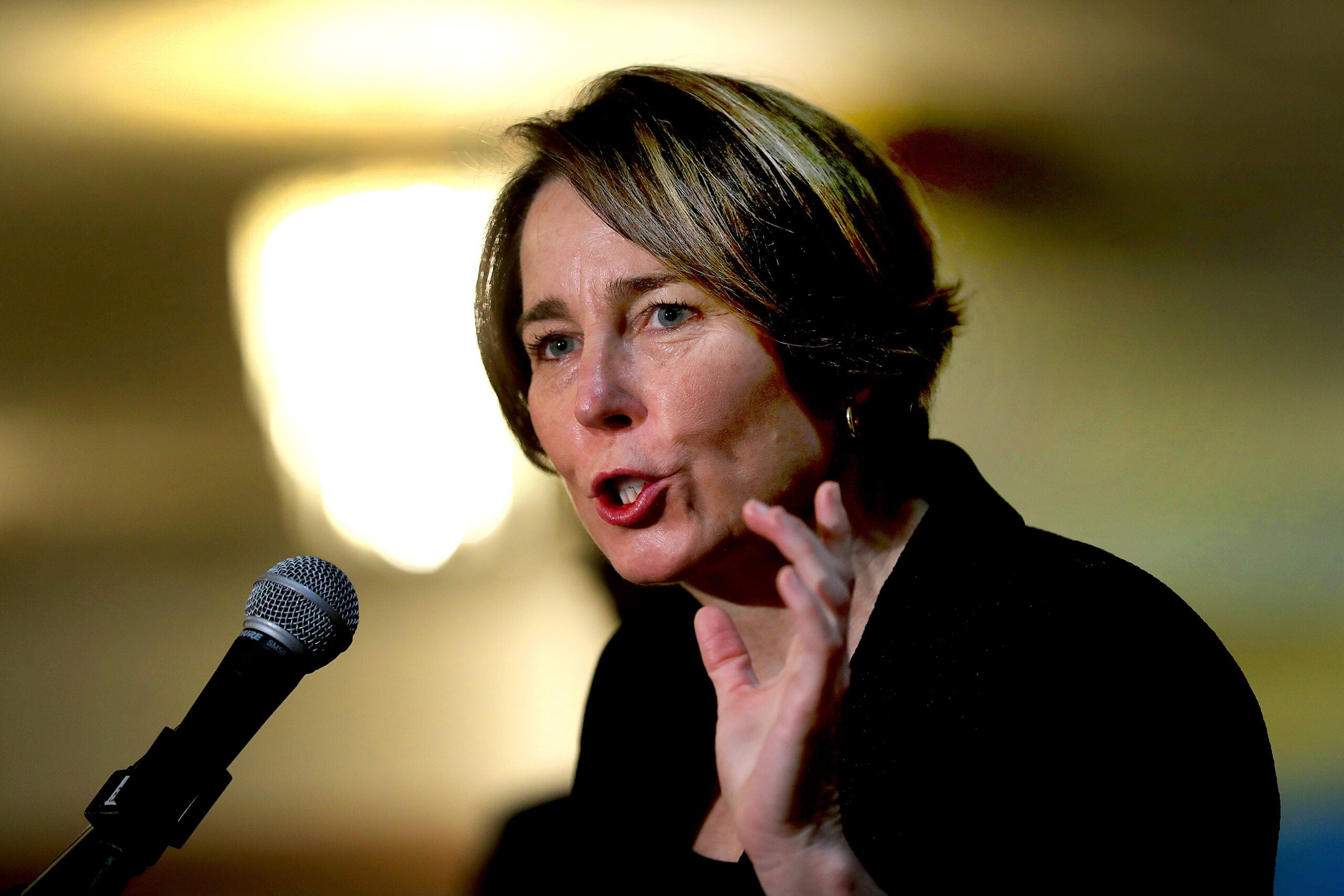 Maura Healey backs Mass. bill to require employers to disclose pay gaps