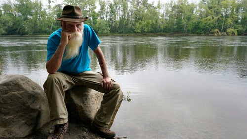 Tech billionaire gives 'River Dave' $180,000