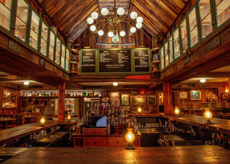 Hunter's Kitchen & Bar open in South Boston: Take a look inside