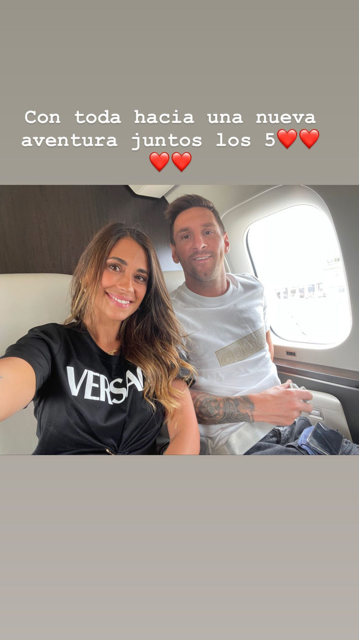Lionel Messi signs 2-year contract with Paris Saint-Germain
