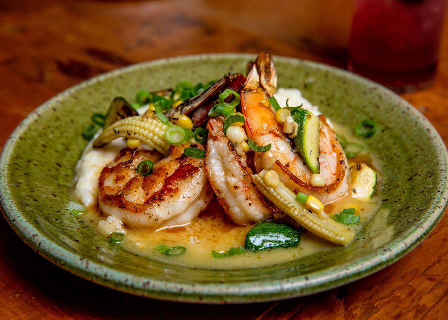 Hunter's Kitchen & Bar open in South Boston: Take a look inside