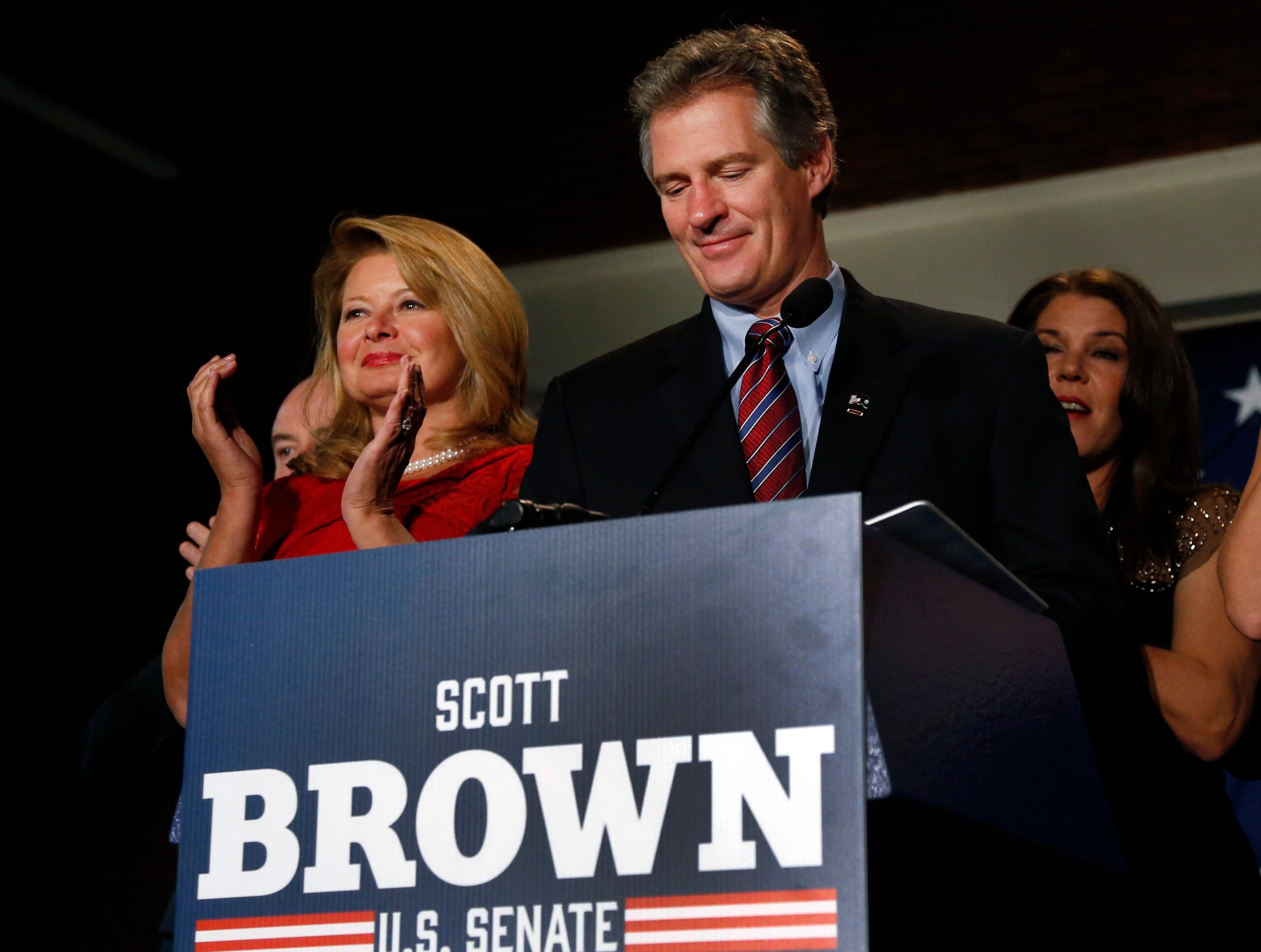 Gail Huff Brown, wife of Scott Brown, considering run for Congress