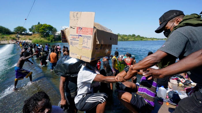 Boston Haitian group files complaint over treatment of migrants