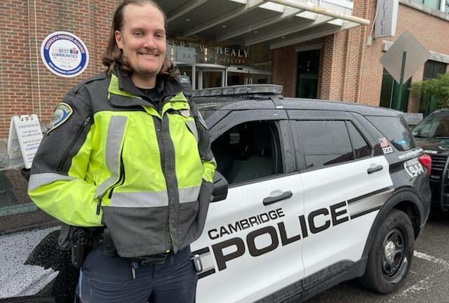 Cambridge cop donates hair, raises money for cancer