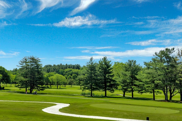 Home of the Week: Sharon town home comes with golf membership