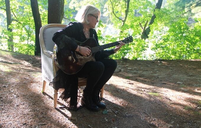 Admire the Americana stylings of Susan Cattaneo in Somerville | Boston.com