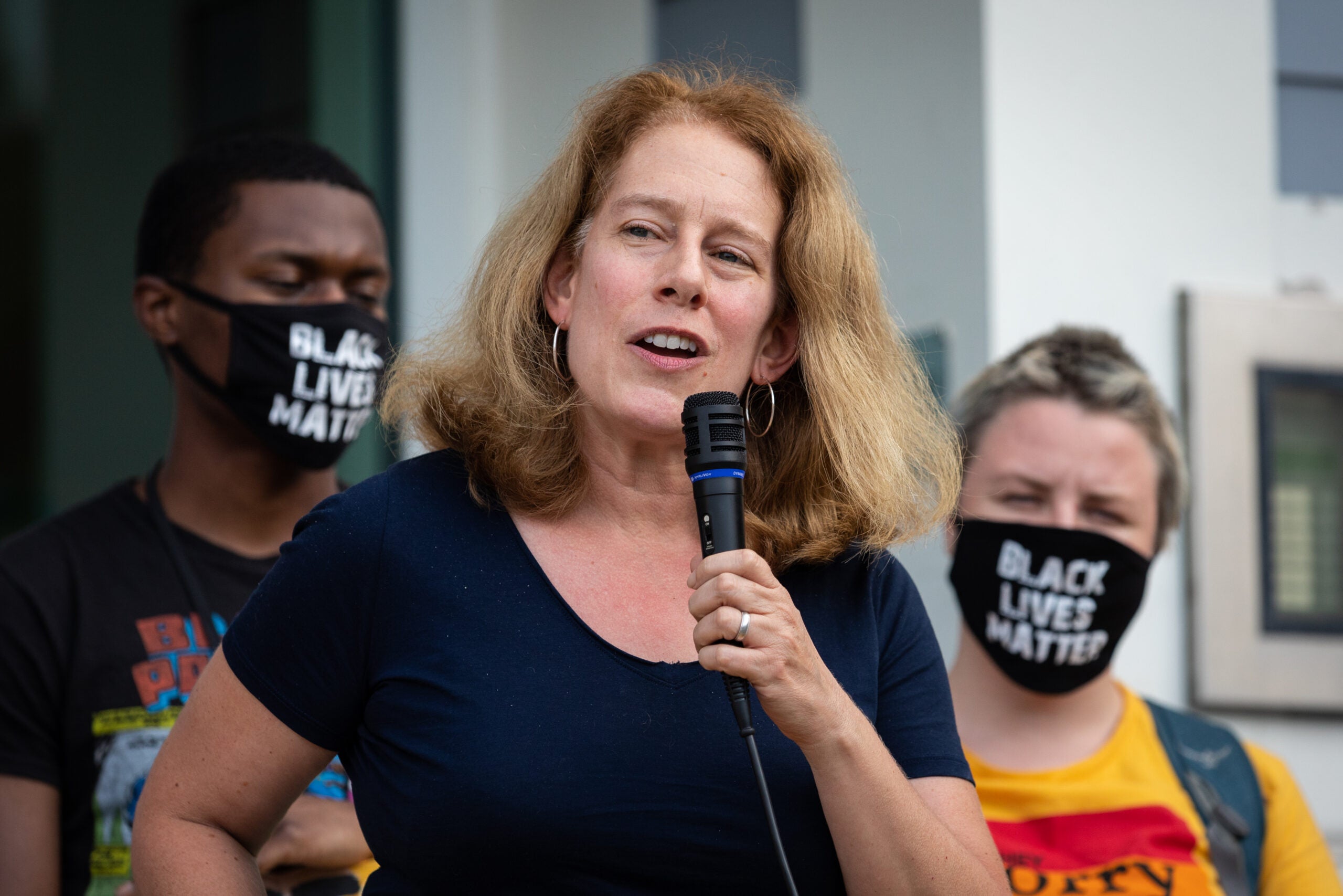 Workers' rights lawyer Shannon Liss-Riordan enters race for AG