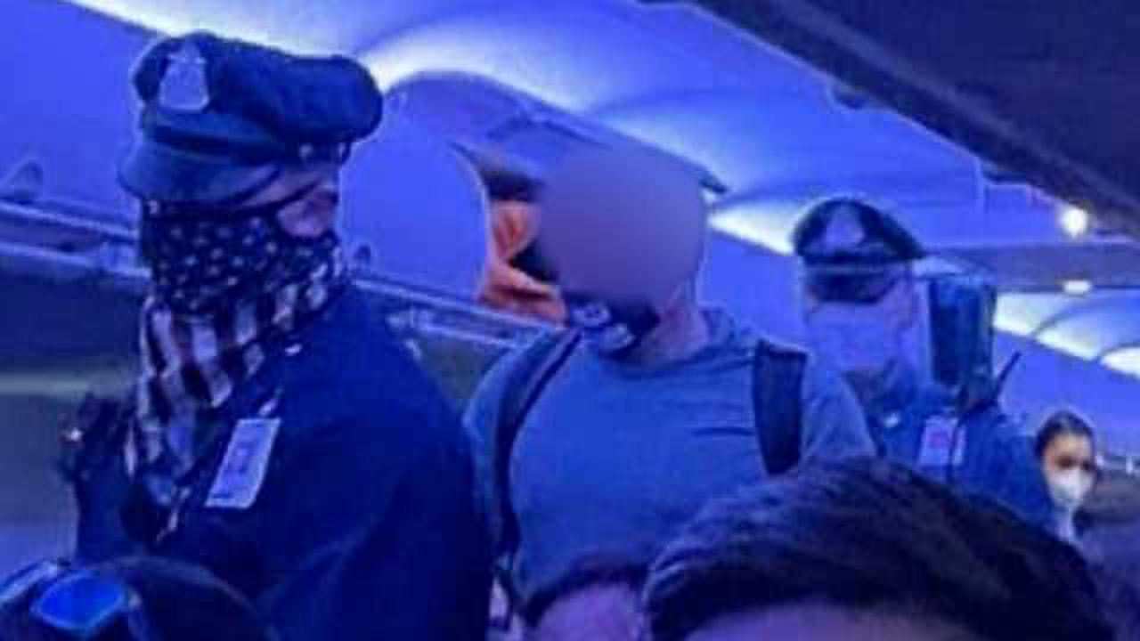 Troopers remove plane passenger who reportedly refused to wear a mask