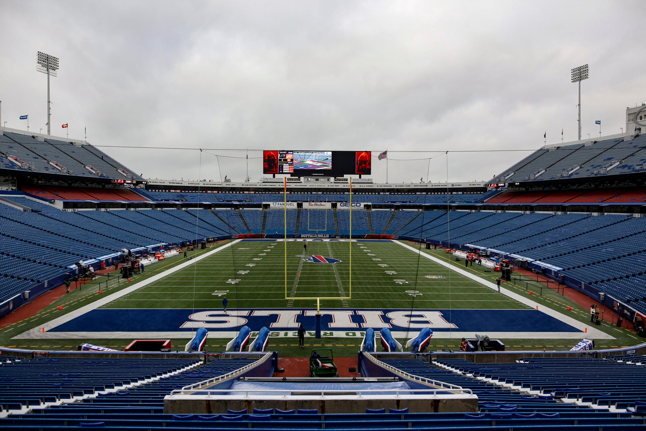 Taxpayer tab is $850 million for Bills' new stadium, New York governor says