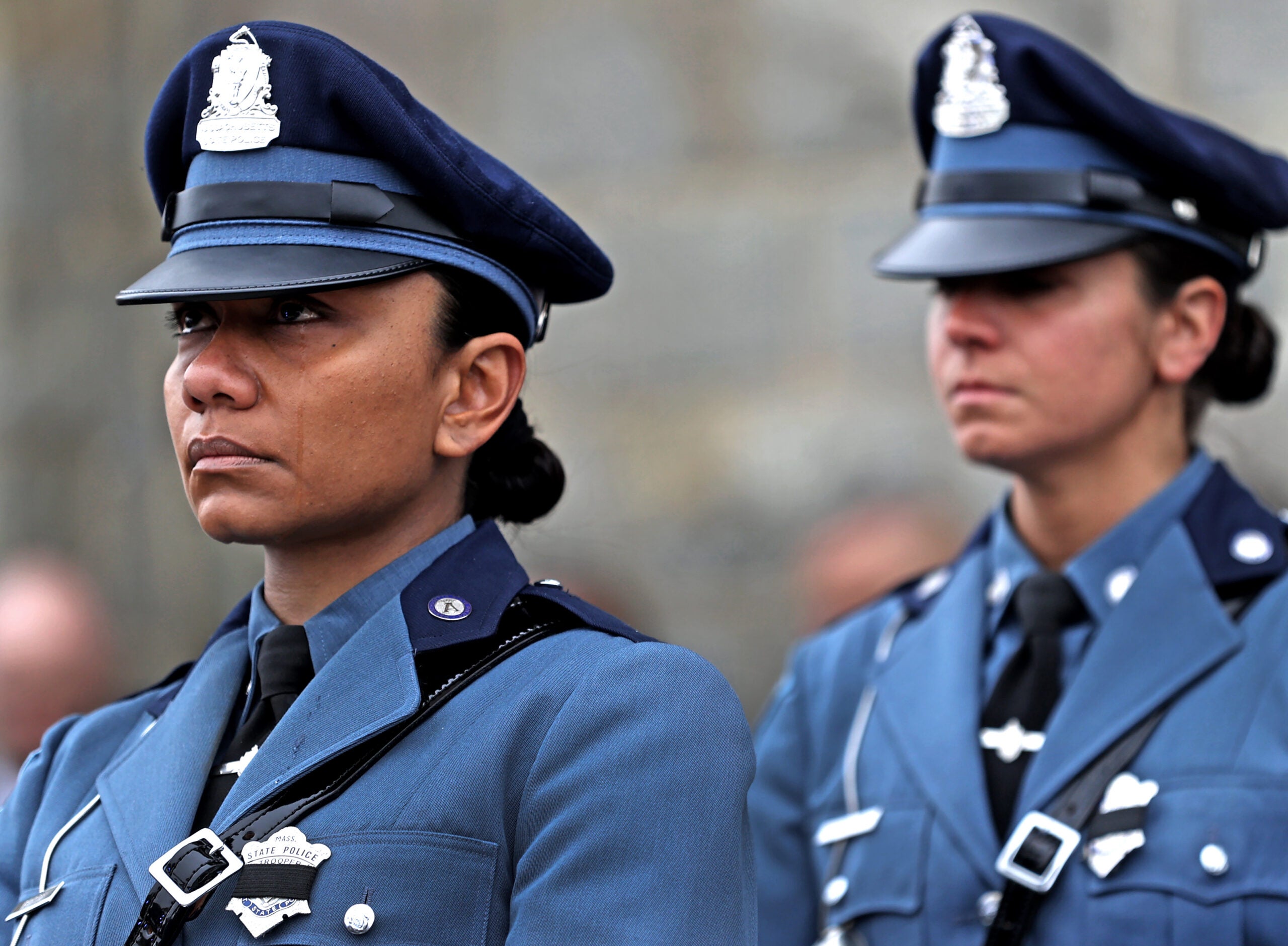 Thousands pay respects to fallen state police trooper