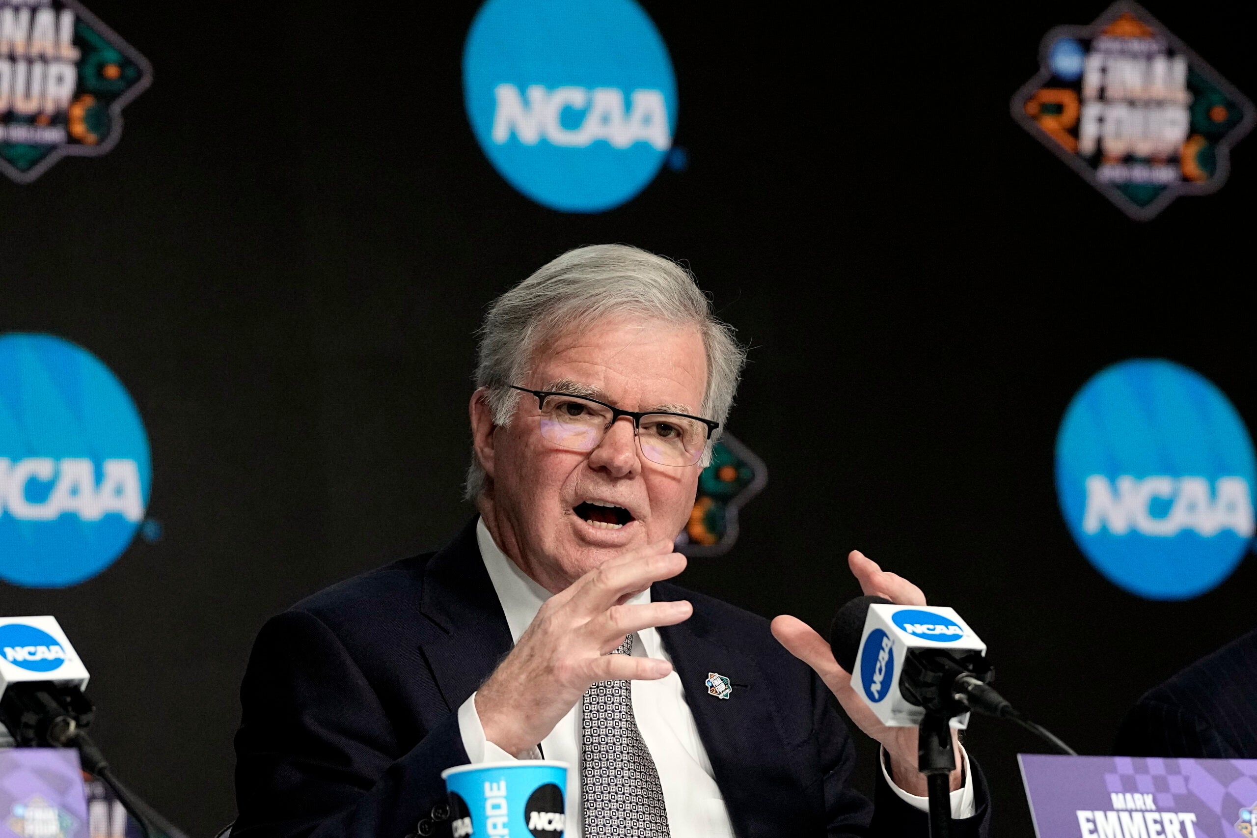 A grand car gets a grand opening at Porsche Westwood