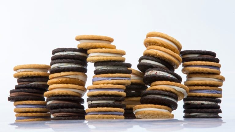 'On Oreology': MIT mechanical engineers research Oreos