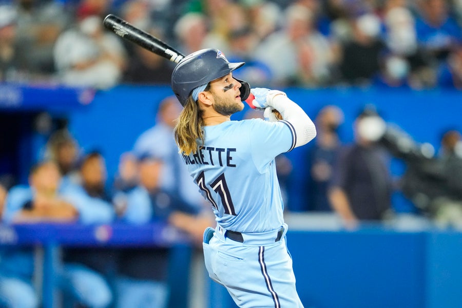 A tiny fan at the Boston Marathon made this adorable sign that made no ...