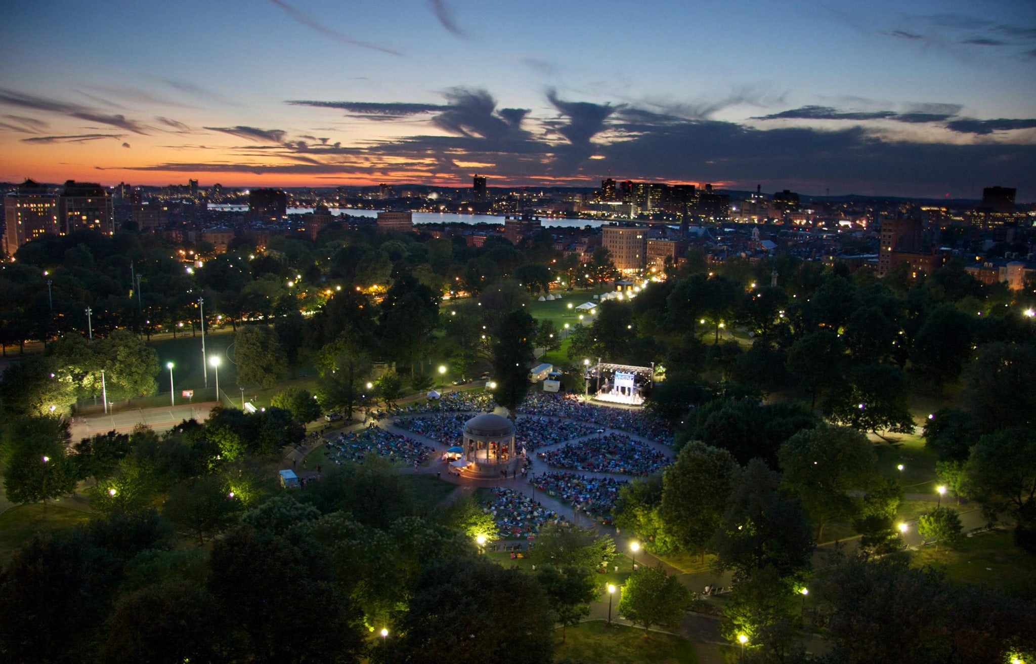 Watch Shakespeare under the stars on Boston Common