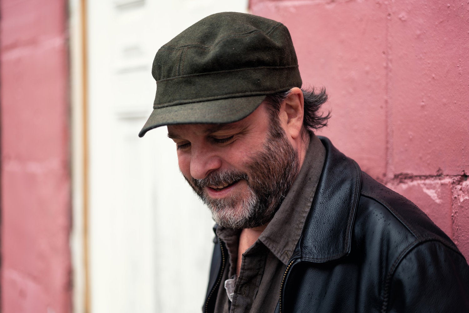 Hear a wide range of music from versatile Boston favorite Tim Gearan ...