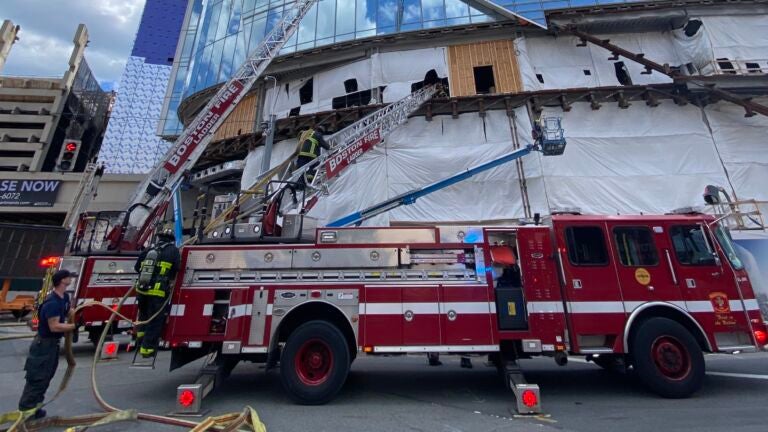 Boston firefighters battle 4-alarm fire inside high-rise construction site