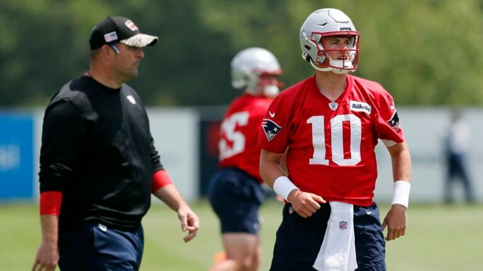 How Jake Bequette's time on the Patriots influenced his military career