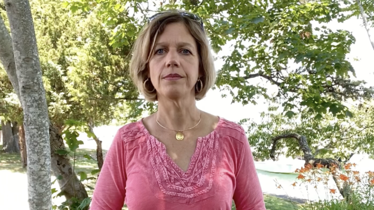 Beloved Boston broadcaster Mary Richardson dies at age 76