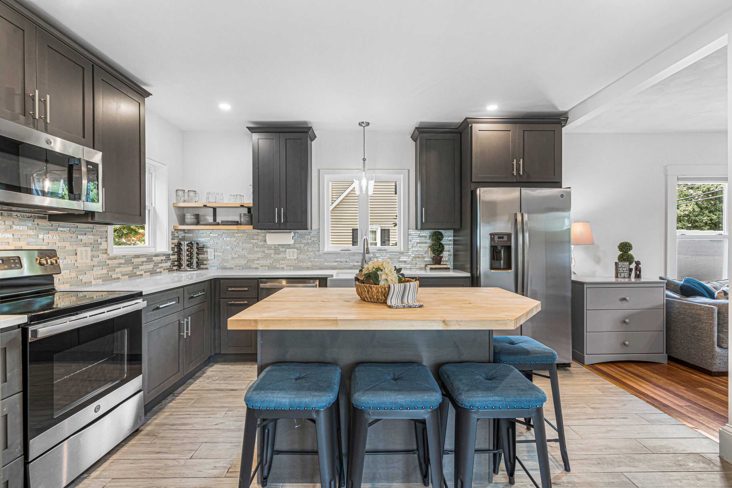 For $529,000, a Saugus Colonial that has been updated from head to toe