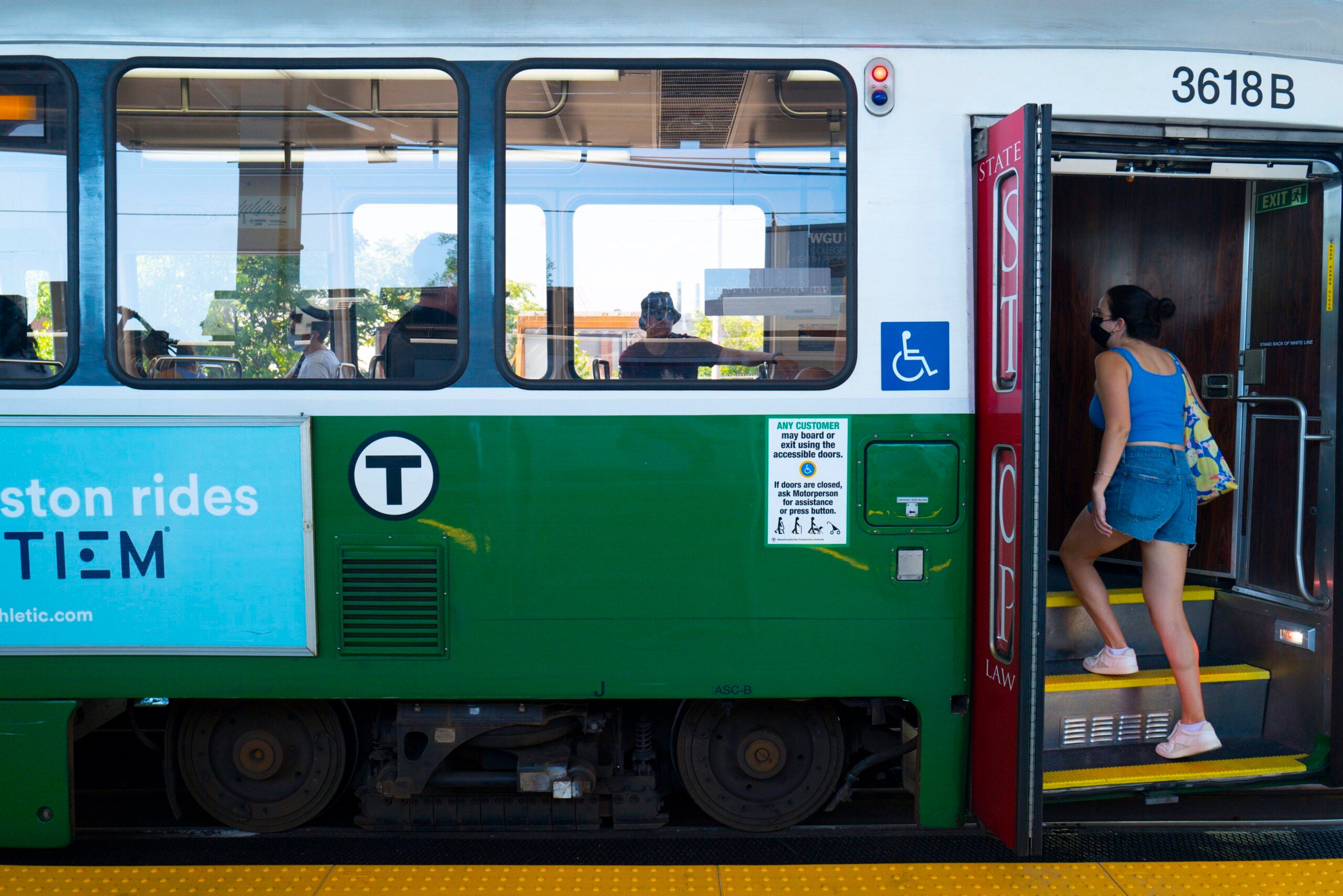 Report: Brand new Green Line Extension riddled with defects