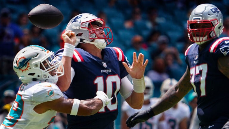 5 takeaways from the Patriots' Week 1 loss vs. the Dolphins