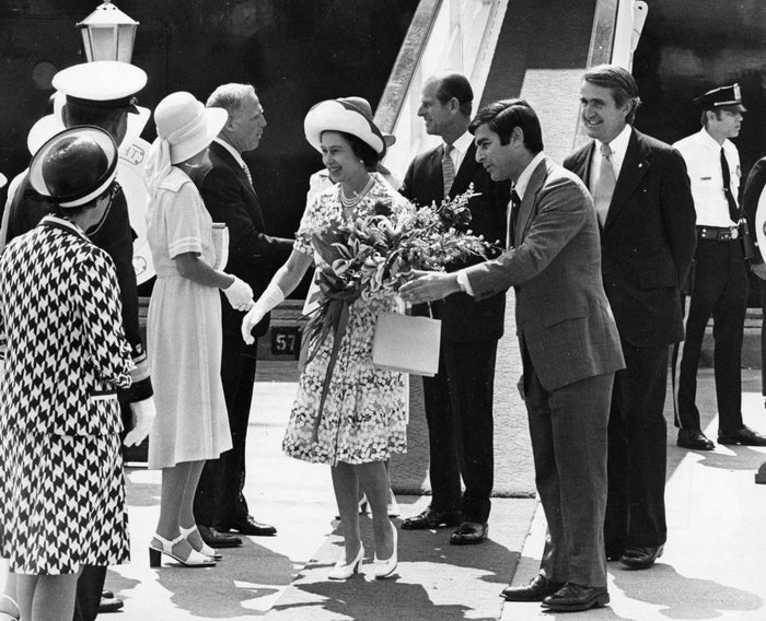 Relive Queen Elizabeth II's visit to Boston in 1976
