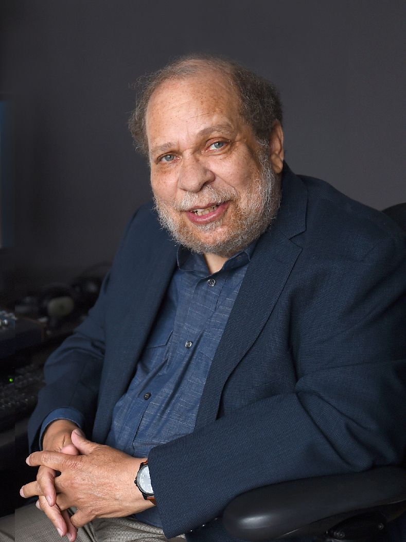 Neil Chayet, of 'Looking at the Law' radio fame, dies