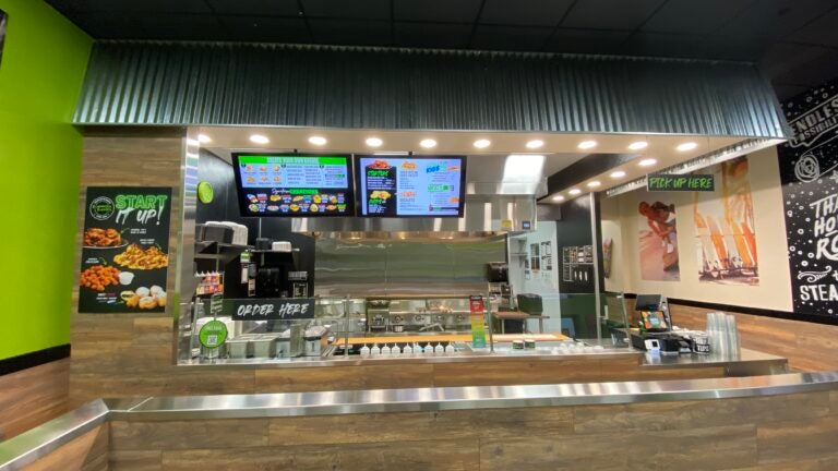 Yellow Door Taqueria opens new Mission Hill location